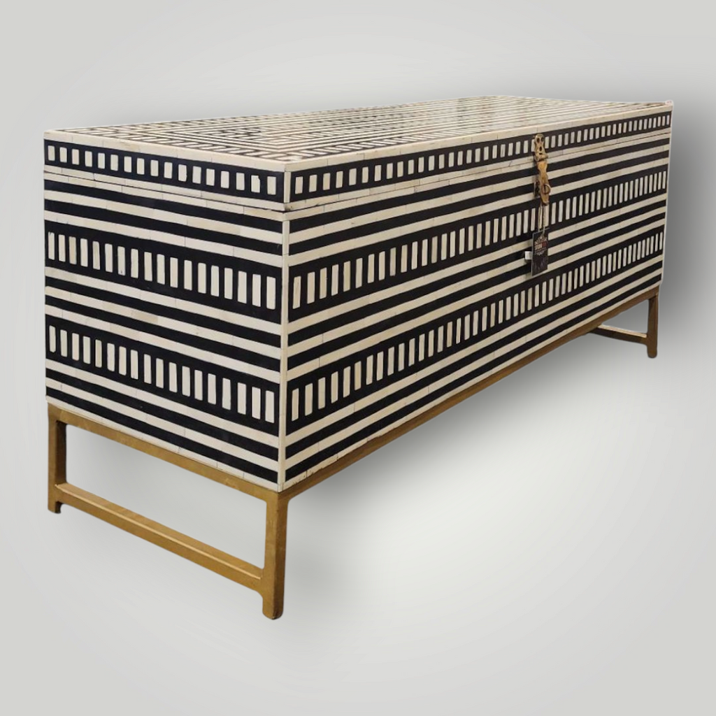 Bone inlay Trunk – Studio Red Lifestyle