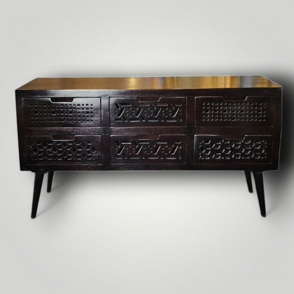 Plasma Console table Black – Studio Red Lifestyle